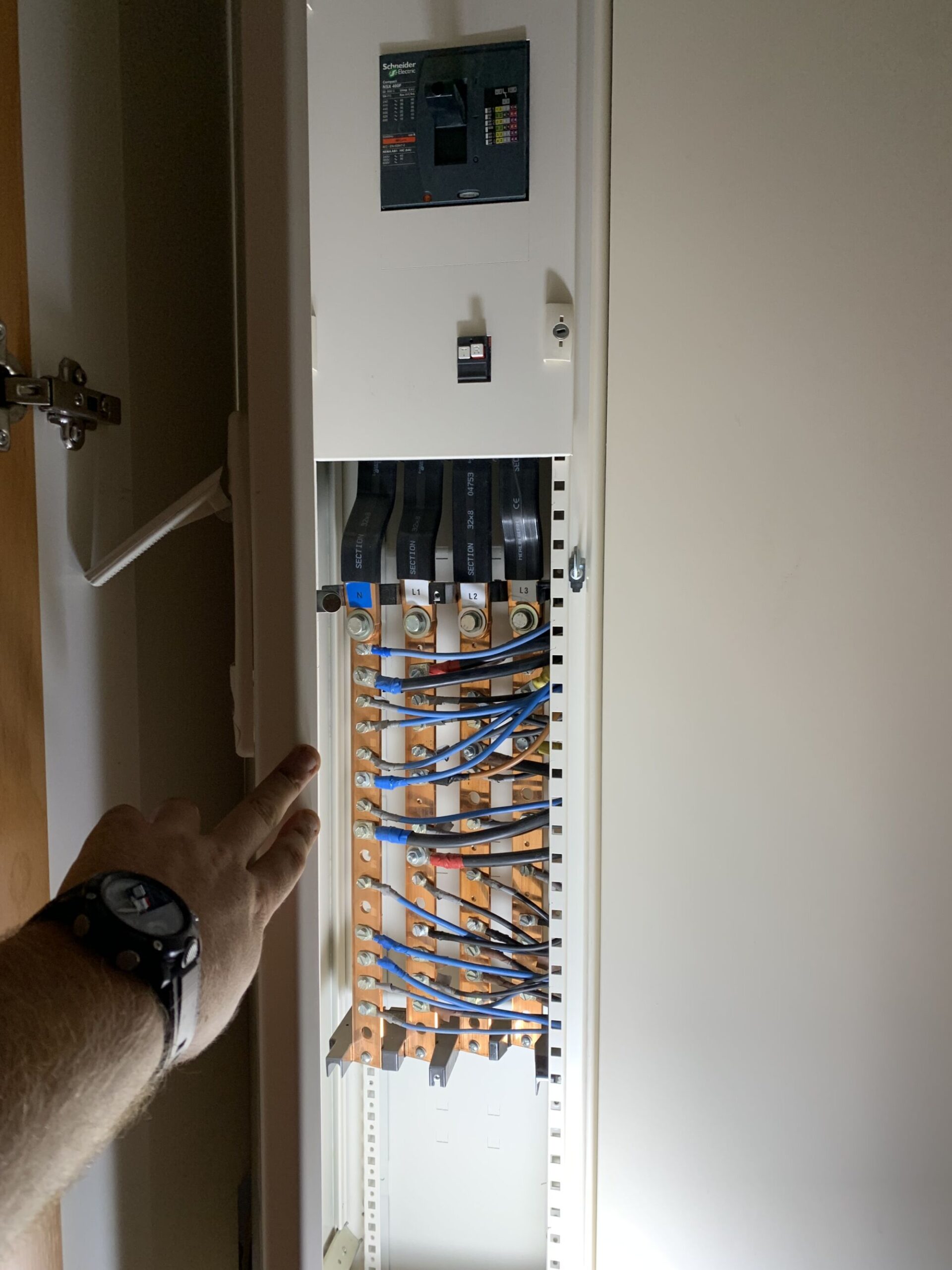 Bornes de charge - Schwey électricité